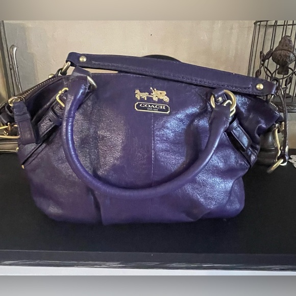 Coach | Bags | Euc Beautiful Authenticated Coach Purple Leather ...